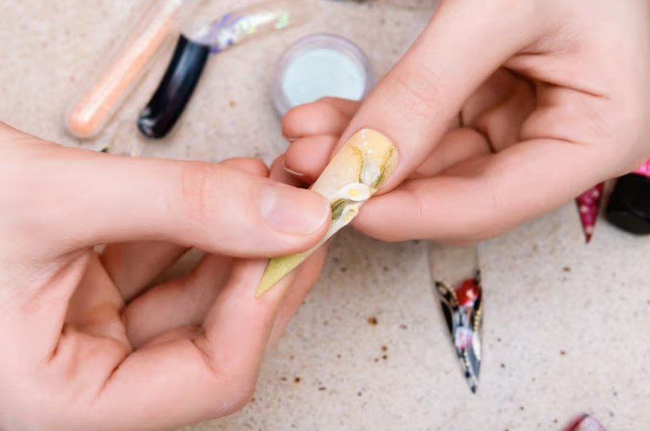 How to Start a Press On Nail Business: Step-by-Step Guide
